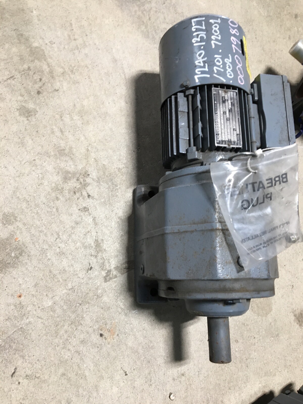 SEW R63 DT71D4/BMG/HR MOTOR AND GEAR REDUCER | eBay