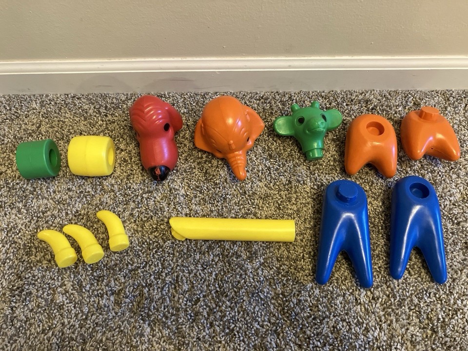 Tupperware Vintage Zoo Animal Building Set 13 Pieces Dog Elephant ...