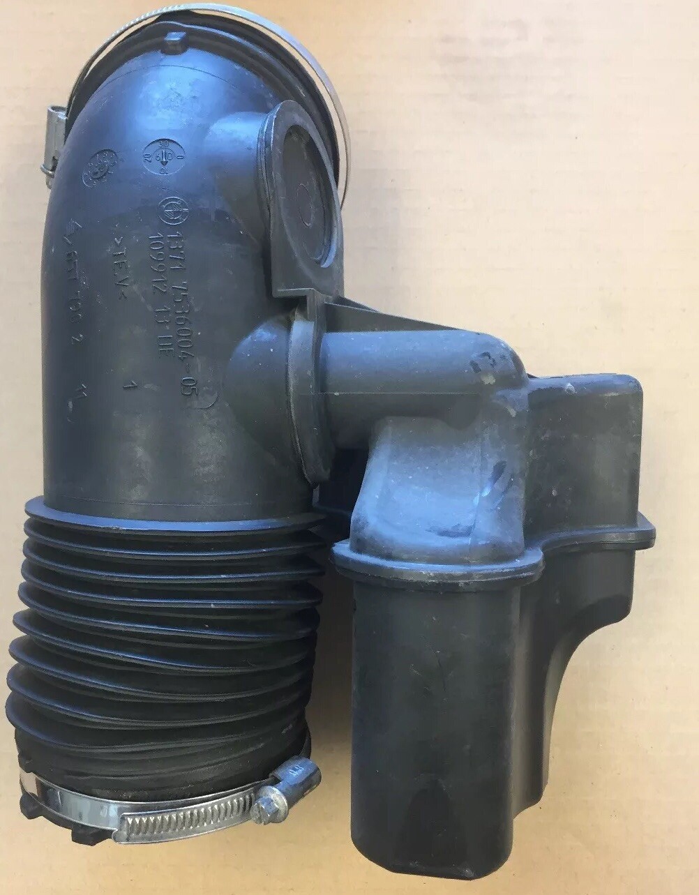 AIR INTAKE HOSE DUCT TUBE PIPE INLET for BMW 128i 323i 328i 328xi 08 09 ...