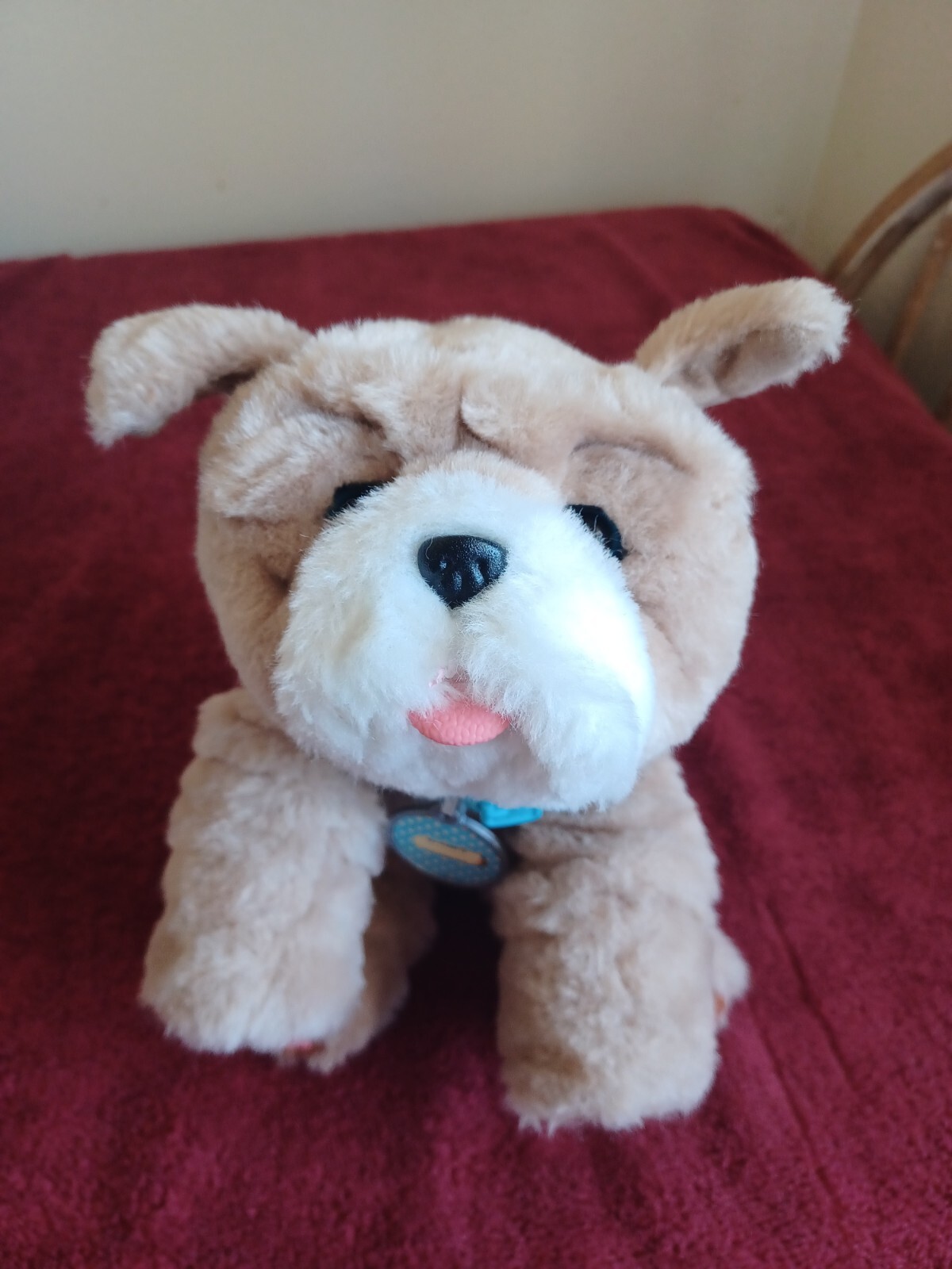 Little Live Pets Rollie My Kissing Puppy Bulldog Pug Interact Wrinkle ...