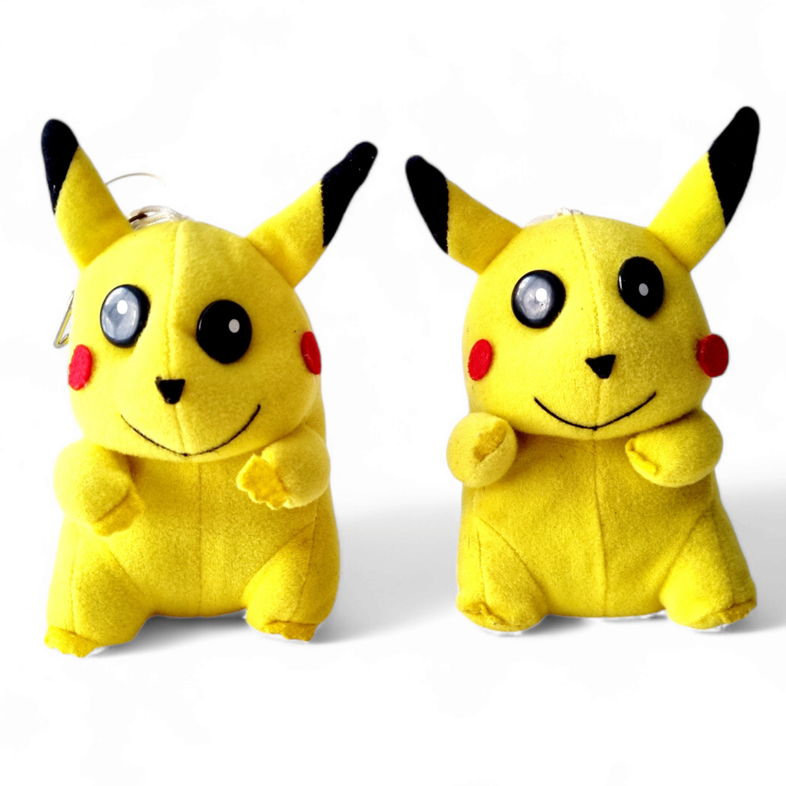 Pokemon Pikachu 2000 Collectibles plush toy vintage keychain with sound ...