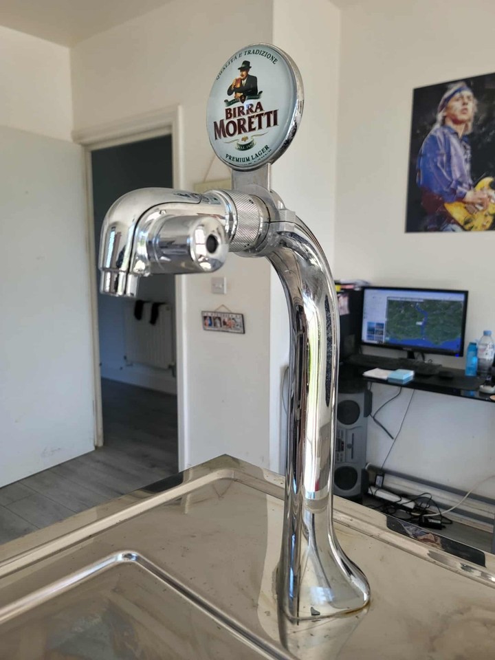 Birra Moretti David Unit Mobile Beer Dispenser Refrigerator Holds 2 X ...