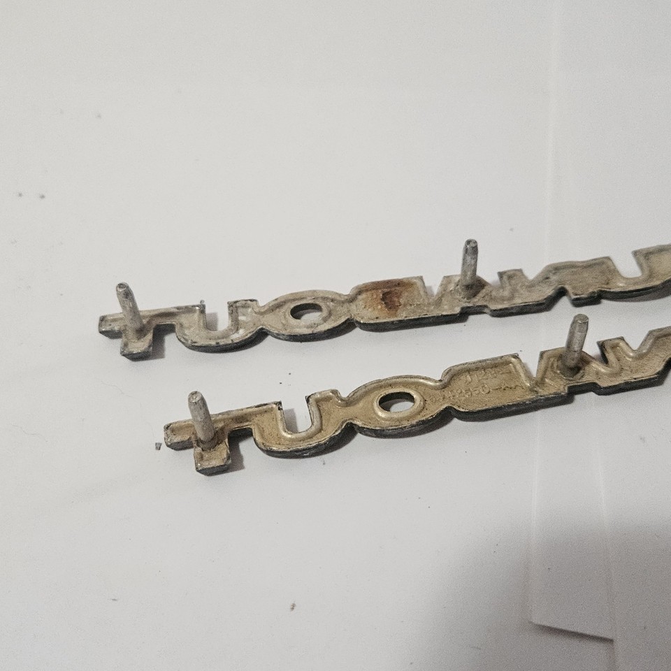 Lot 2 OEM 1971-80 FORD PINTO RUNABOUT SIDE QUARTER PANEL EMBLEM D12B ...