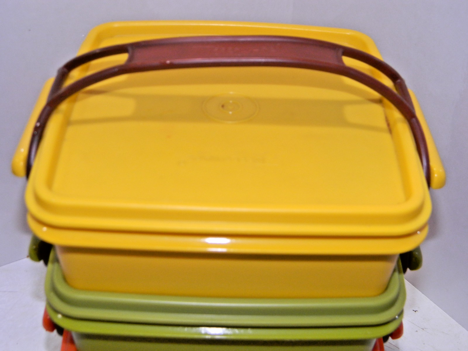 Set of 4 - Vintage Tupperware Squared Away Sandwich Keepers 1362 ...