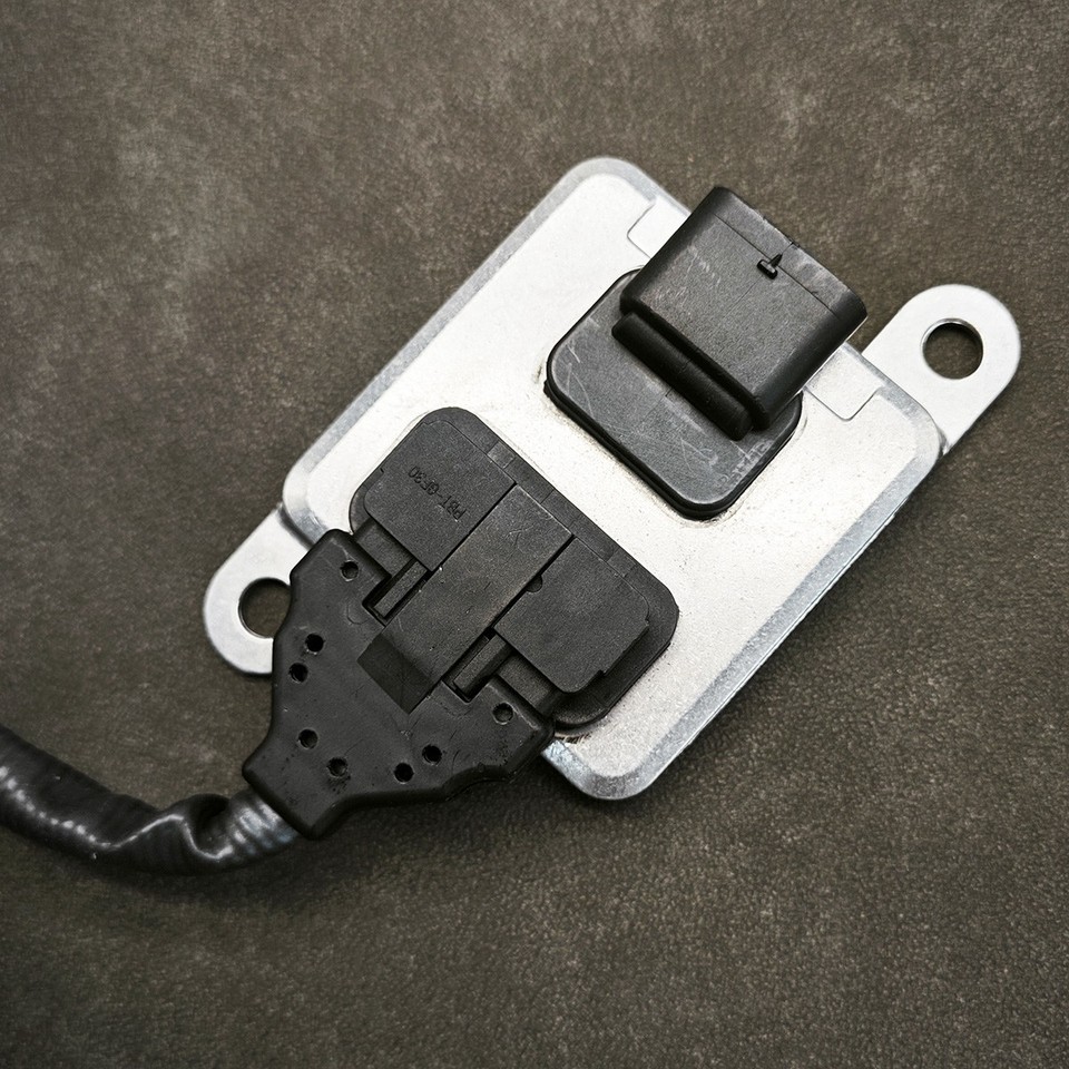 NOX Sensor 8982313912 for Isuzu NPR NPR-HD NQR NRR 2010-2013 8-98231391 ...