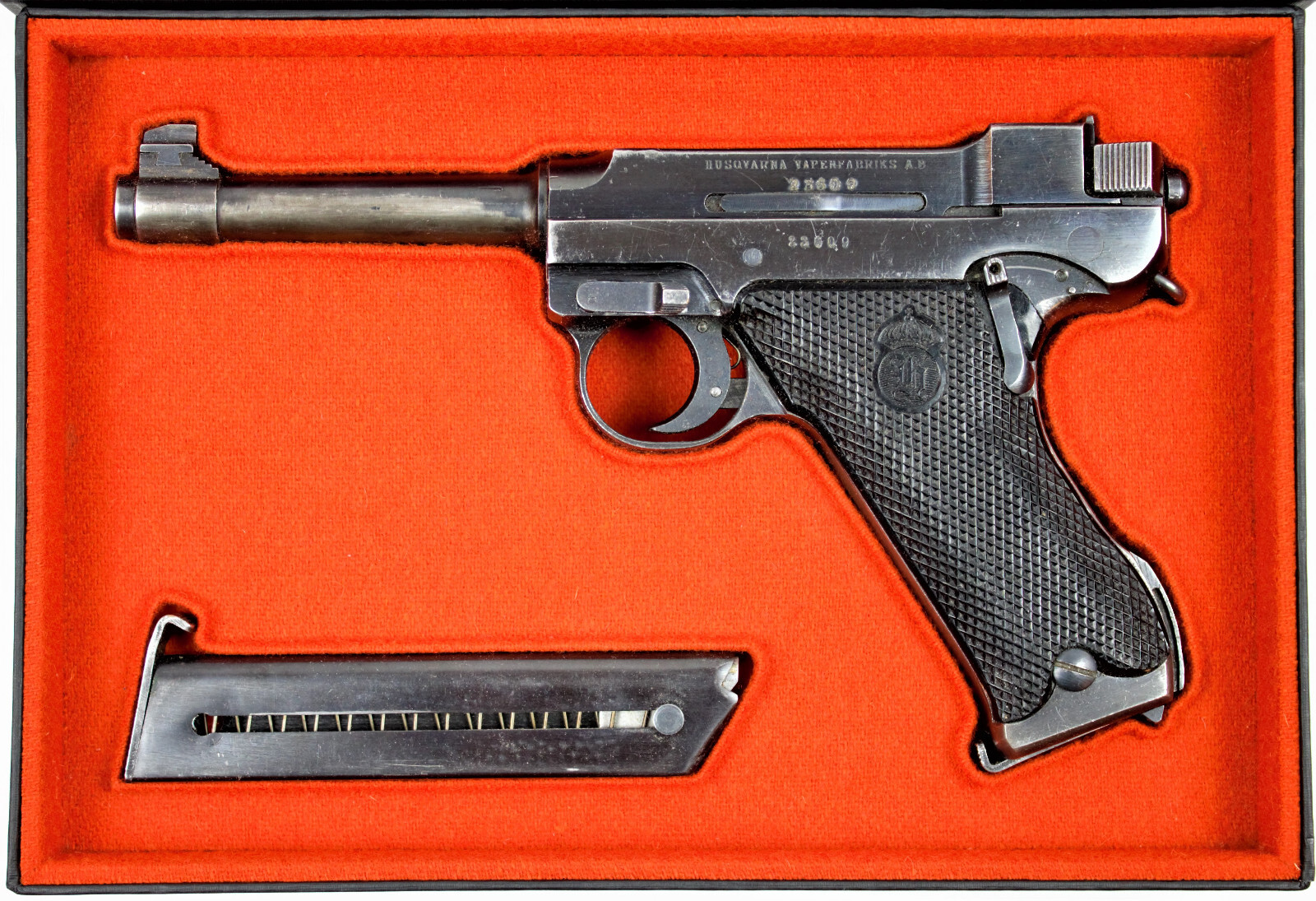 PISTOL GUN PRESENTATION CUSTOM DISPLAY CASE BOX for HUSQVARNA M40 M1940 ...