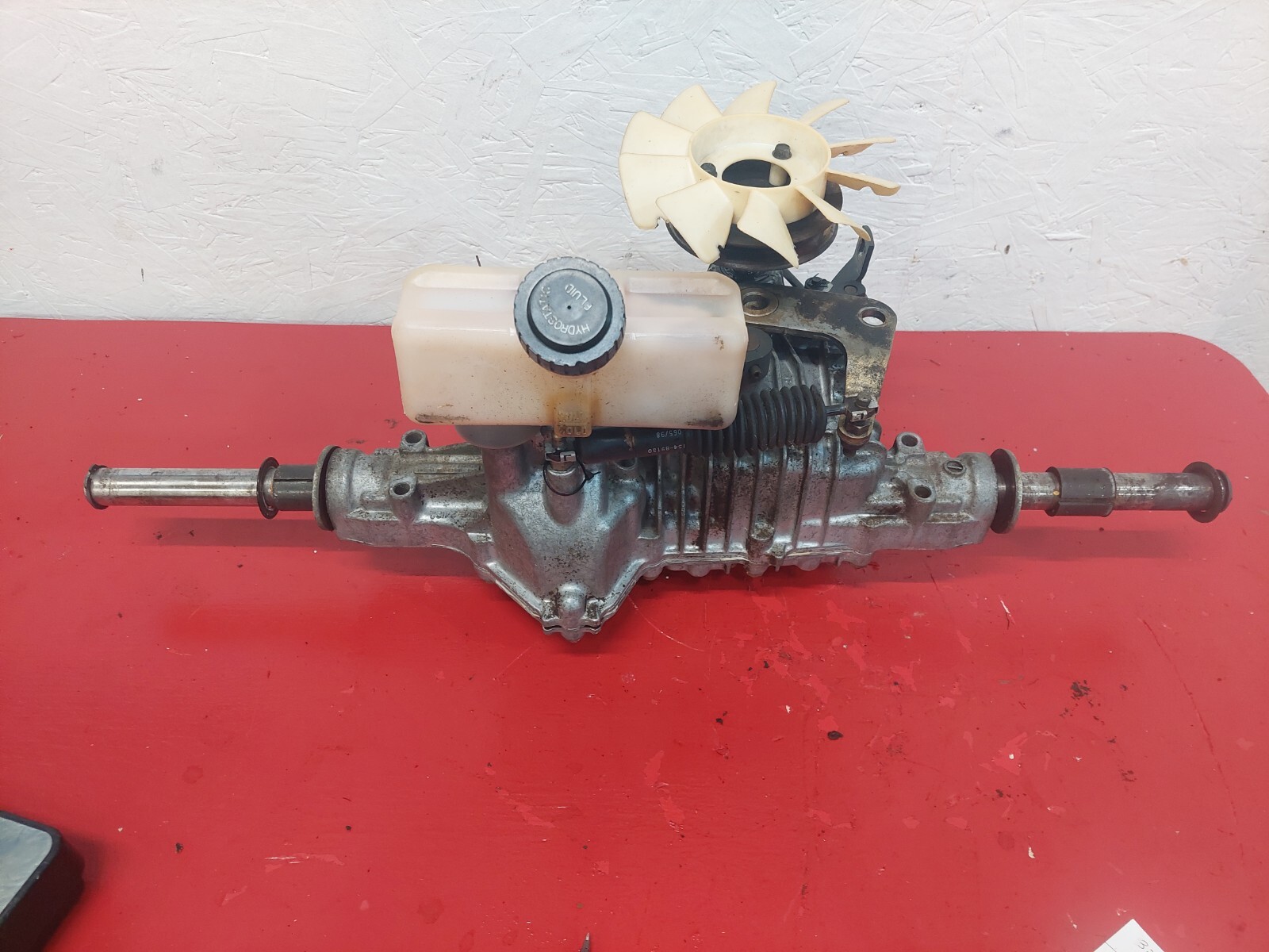 Simplicity Broadmoor 1693357 Tuff Torq K61 Transmission 1686812SM | eBay