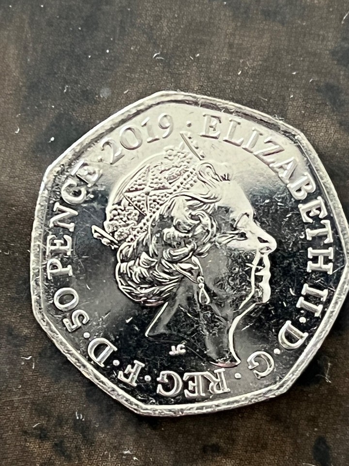 Paddington at the Tower of London 2019 50p Coin Uncirculated from ...