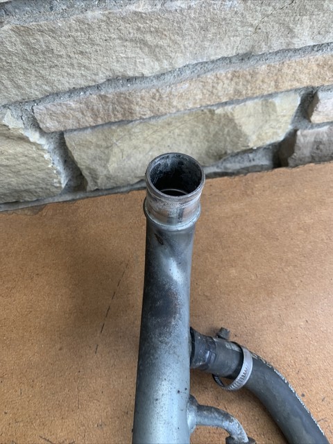 2003-2007 Volvo XC70 V70 Radiator Inlet Water Cooling Pipe 30650430 OEM ...