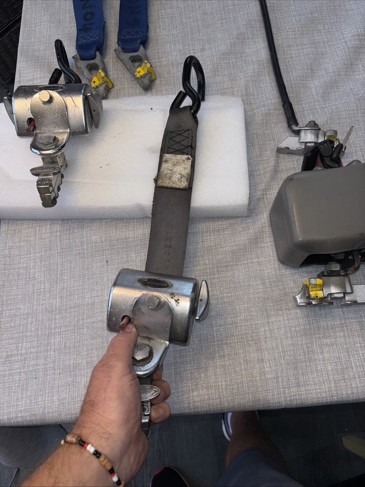 UNWIN Q Straint wheelchair straps /clamps/restraints/full set .lots ...