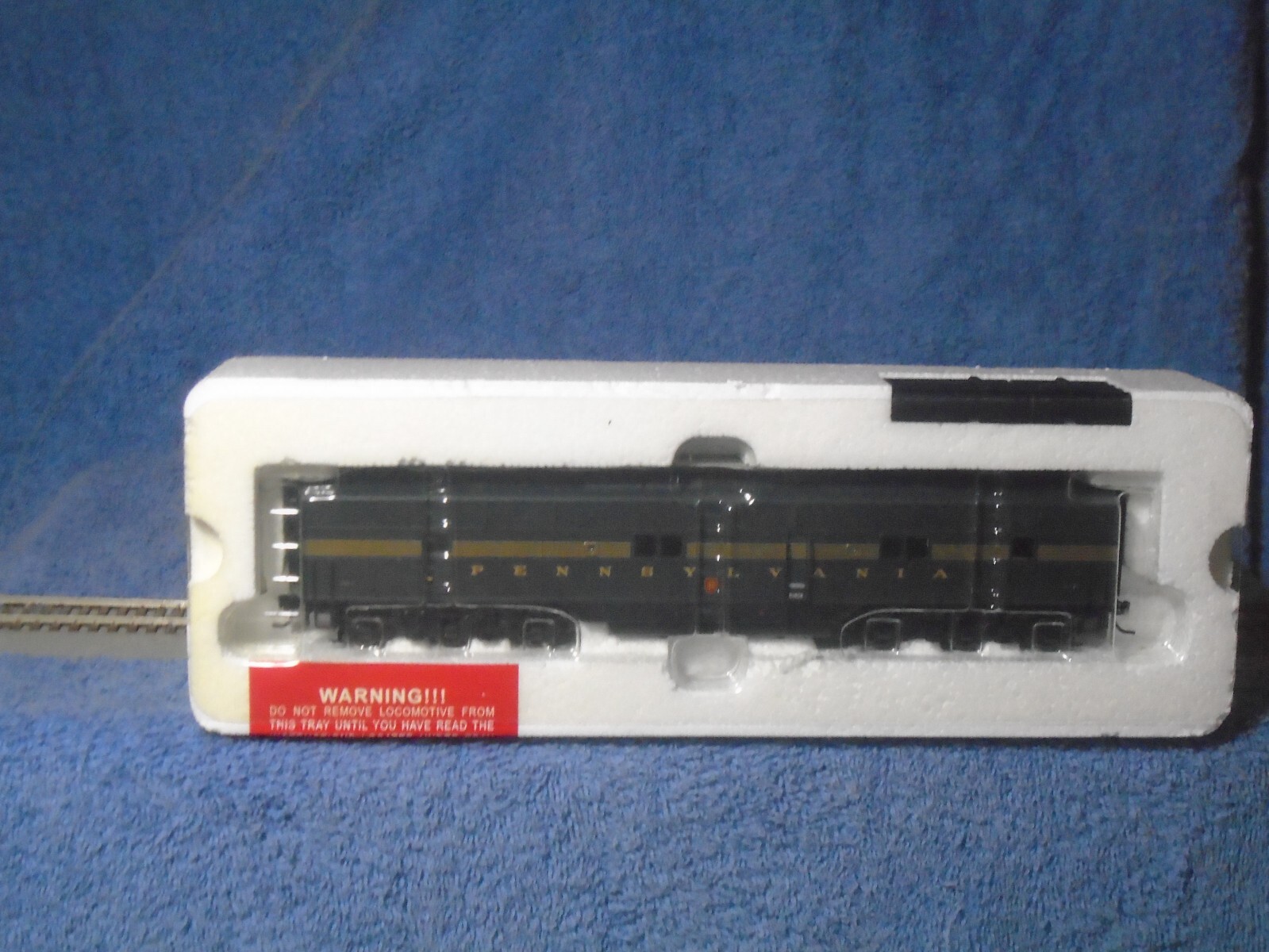PROTO 2000 HO SCALE #23064 E7A PRR #5848A & 23064 E7B PRR #58625853B ...