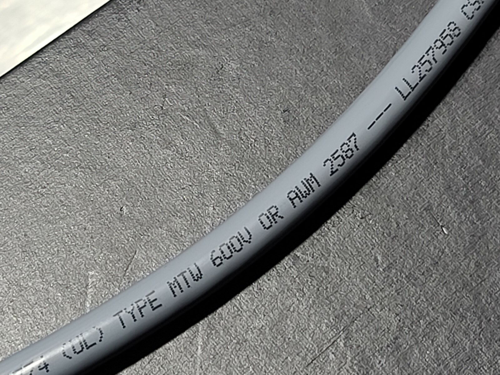 igus CF130US-05-04 20/4C Chainflex Flexible Control Cable 90C 600V Gray /25ft | eBay