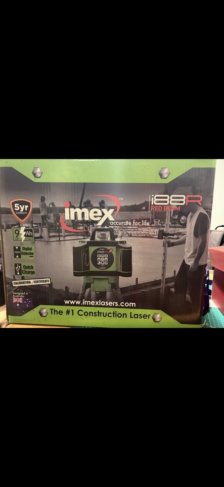 Imex i88R 600m Range Rotating Laser Level Unit Inc 2x 9.0Ah Batteries ...