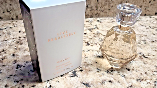 MARY KAY LIVE FEARLESSLY~EAU DE PARUM/PERFUME~1.7 FL. OZ~FULL SIZE! | eBay