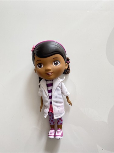 Disney Doc McStuffins 9" tall Doll doctor tv show robe, No Accessories ...