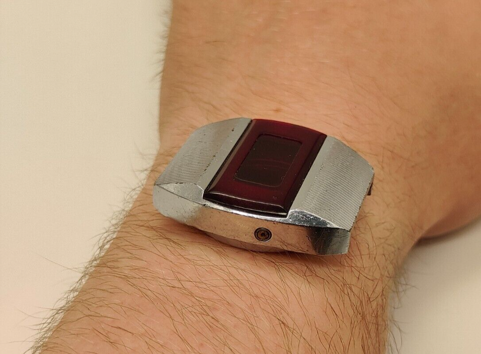 Vintage Elektronika 1 Pulsar Terminator First Soviet LED Quartz Watch ...
