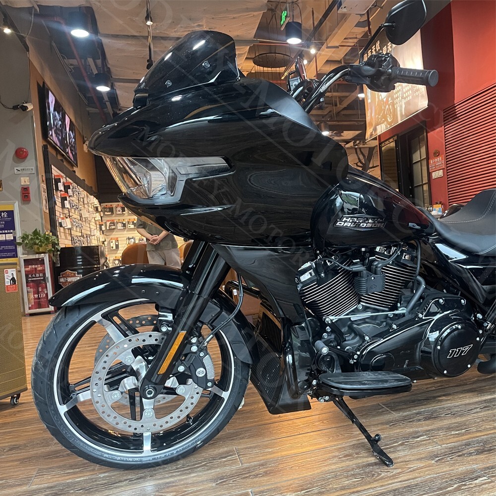 2023-2025 Vivid Black Side Fairings Spoiler Support For CVO 2023-2025 Vivid Black Side Fairings Spoiler Support For CVO