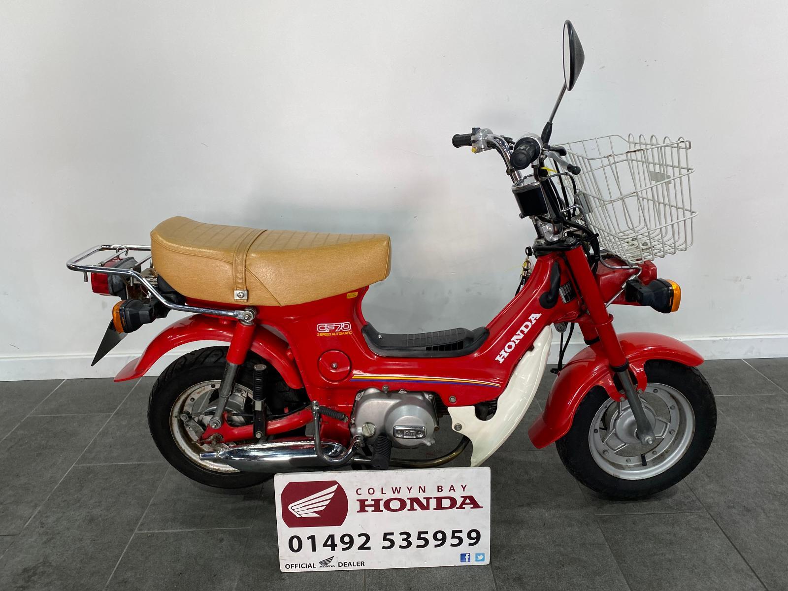 1986 Honda CF70C Scooter Low Mileage 3 Speed Auto Front Basket Top Box ...