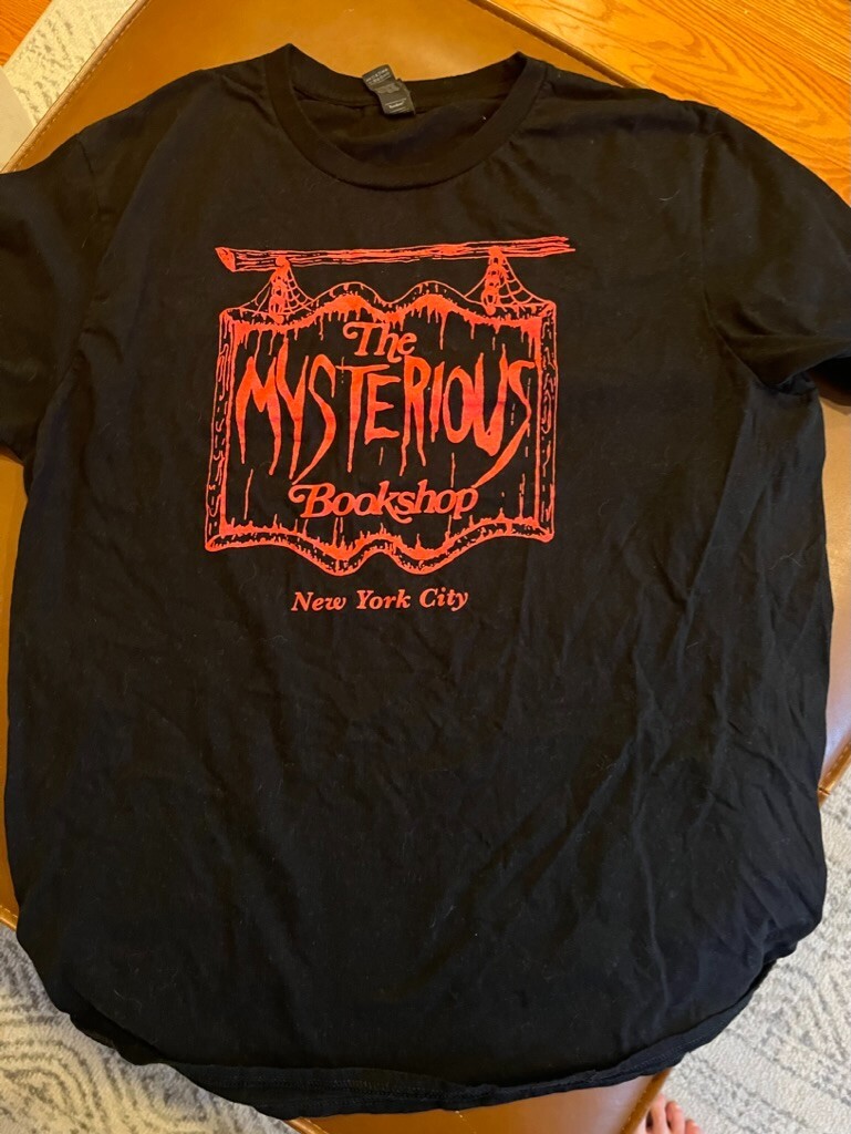 Anvil The Mysterious Bookshop New York City Lightweig… - Gem