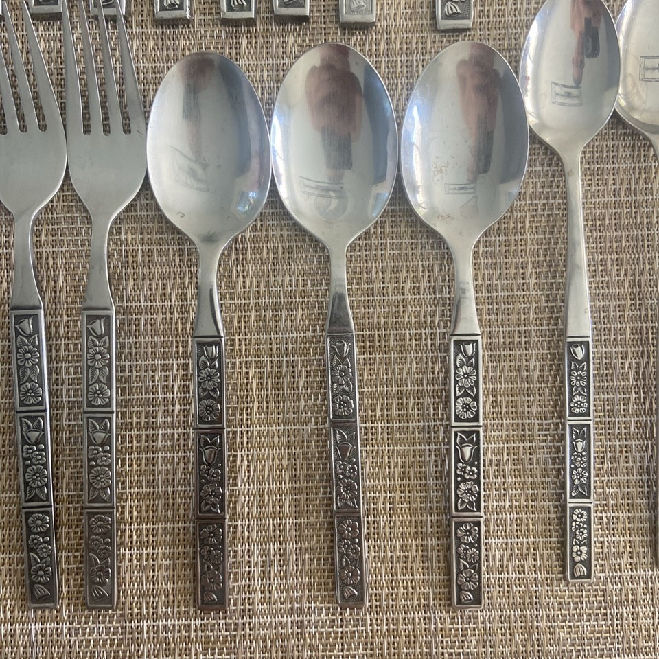 Vintage 27 Piece Lot Of Oneida Northland Spring Fever Stainless ...