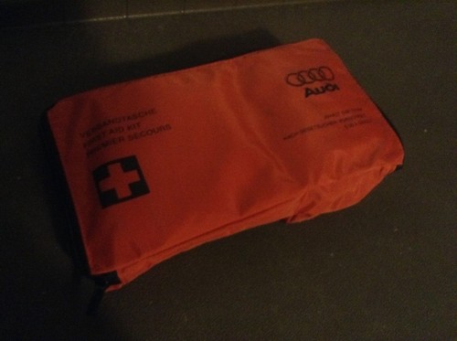 2005 Audi A4 First Aid Kit Medic Med | eBay