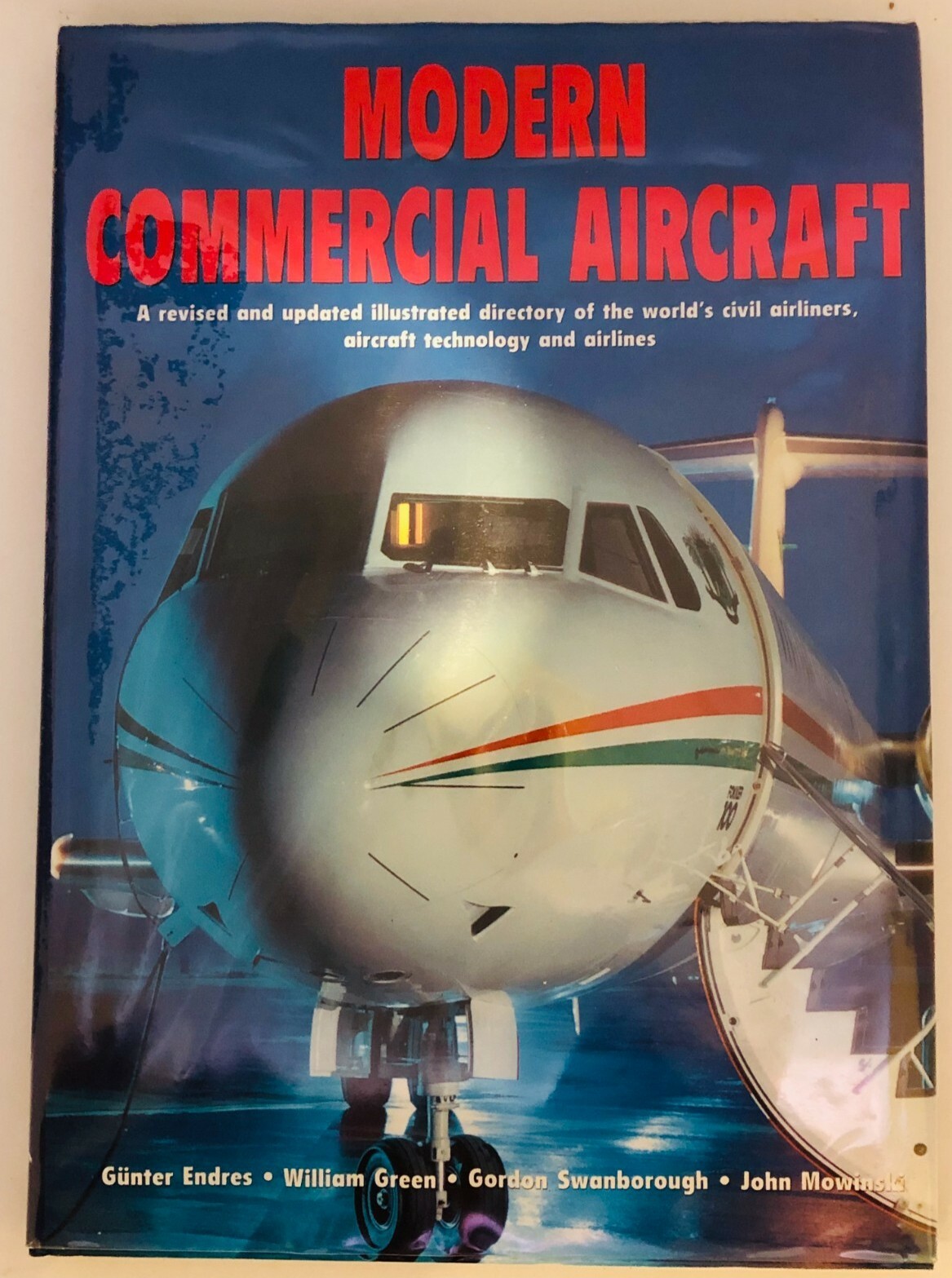 Modern Commercial Aircraft - Illustrated directory of World's Civil ...