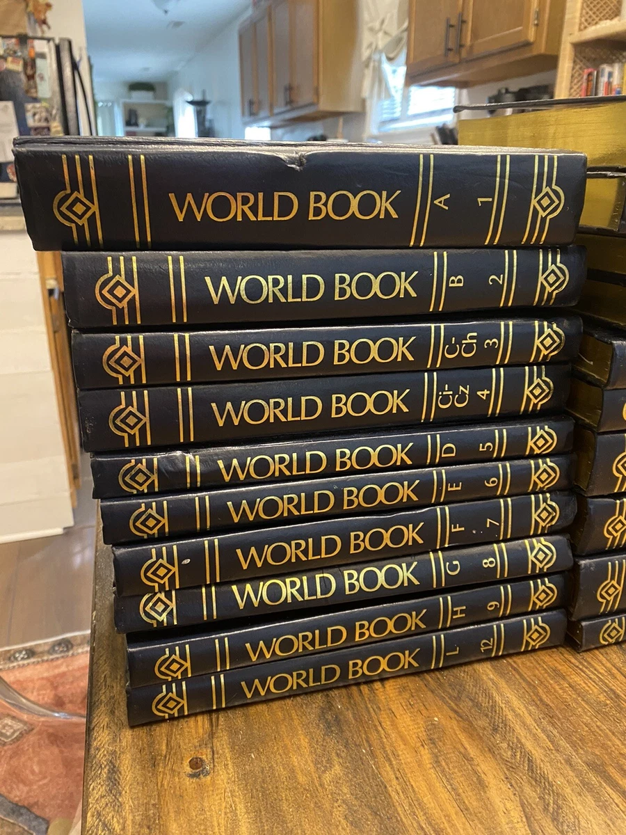 Vintage 1963 Complete WORLD BOOK ENCYCLOPEDIA SET: Cream,, 55% OFF