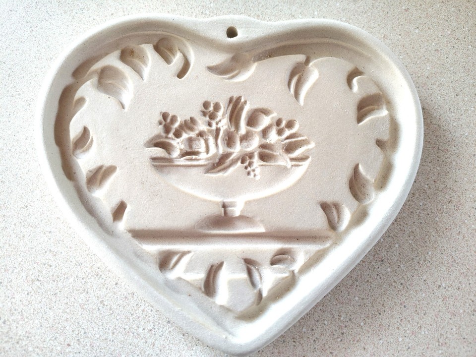 Pampered Chef Clay Cookie Mold Bread Warmer 1999 Come To The Table ...