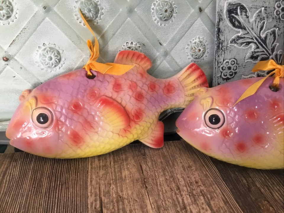 2 Ceramic Fish Decorative Wall Hanging Art Beach bathroom kitchen kids ...