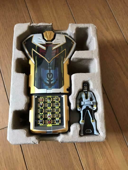 Power Rangers Megaforce Morpher Cards