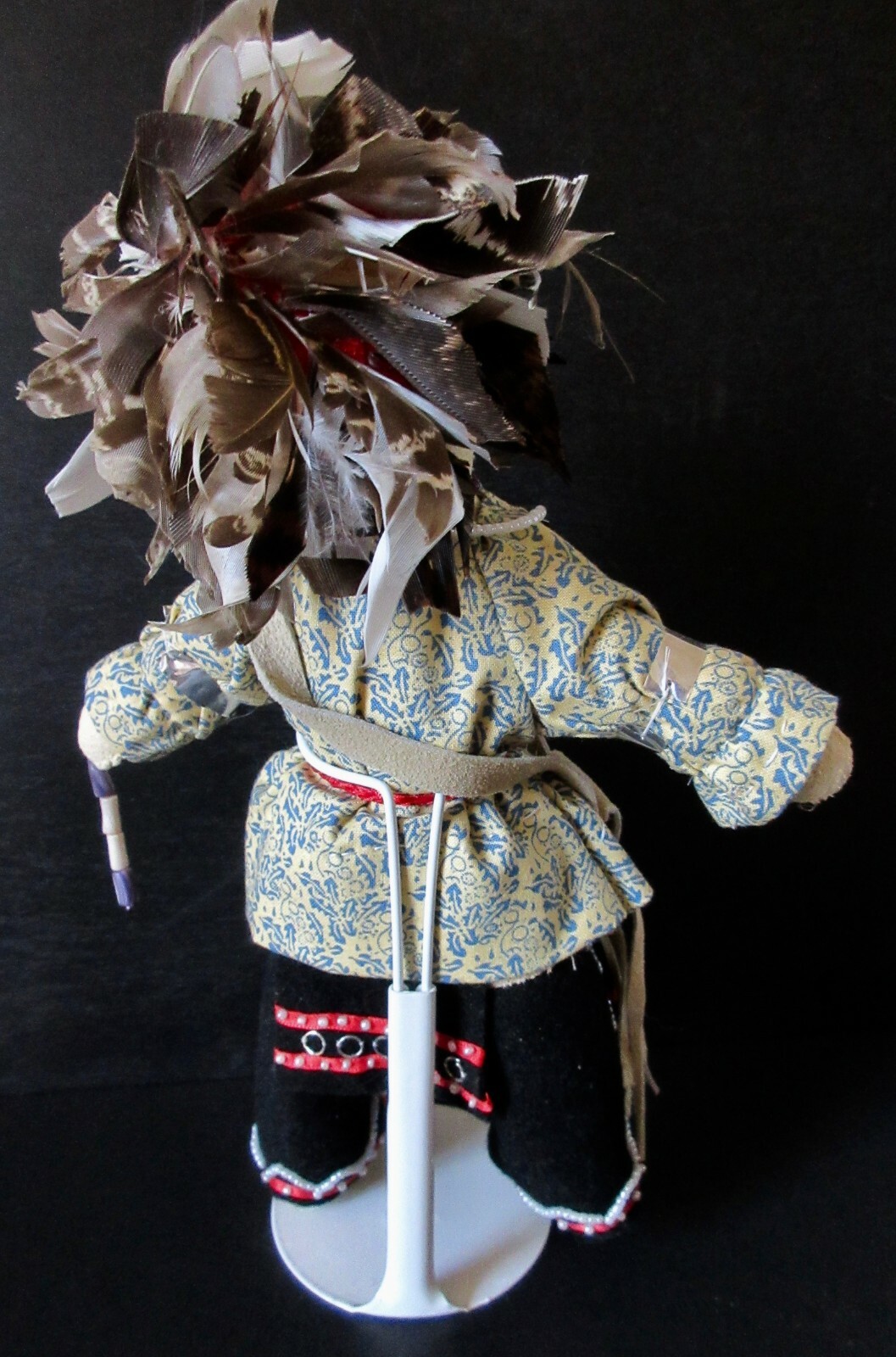 Iroquois man doll: Traditional dress/gustoweh headdress c/1880 - PSt ...