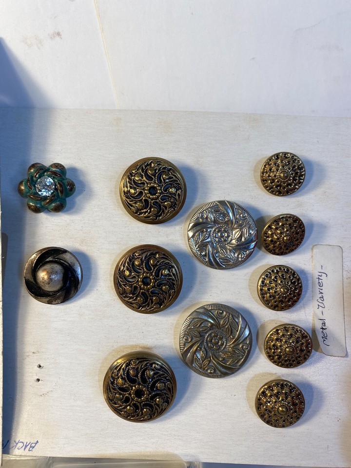 Vintage Button Collectors Card Golden | eBay