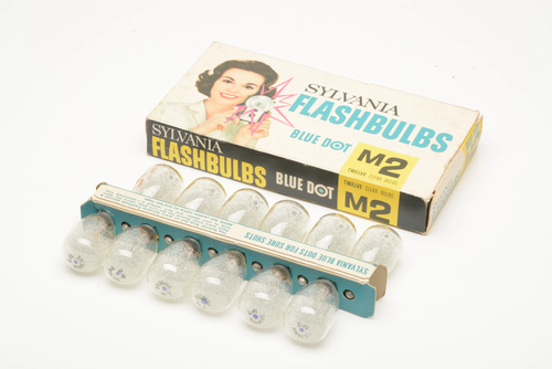 12X Sylvania Blue Dot M2 Flashbulbs - New | eBay