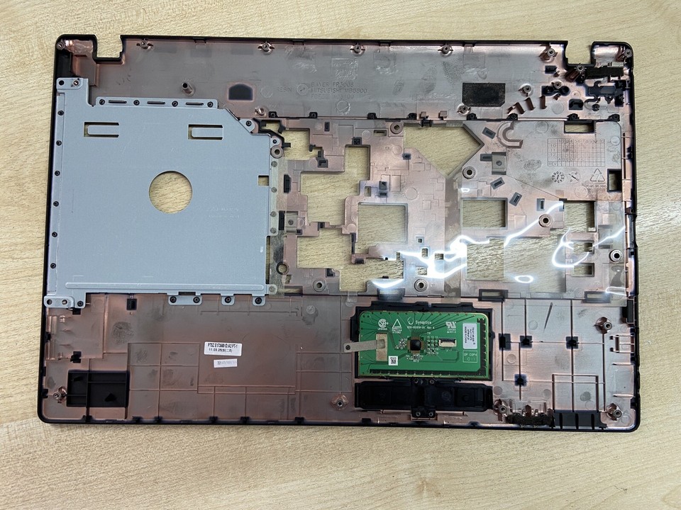 Packard Bell TK13 TK37 TK87 TK85 TK81 TK36 P5WS6 Palmrest + Touchpad ...