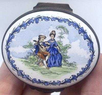 Crummles Enamel Trinket Box Courting Couple | eBay