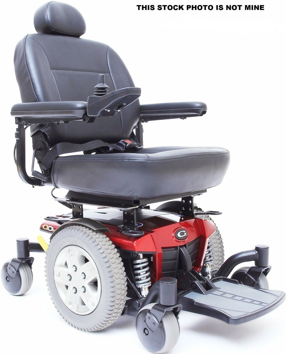 Quantum Power Wheelchair