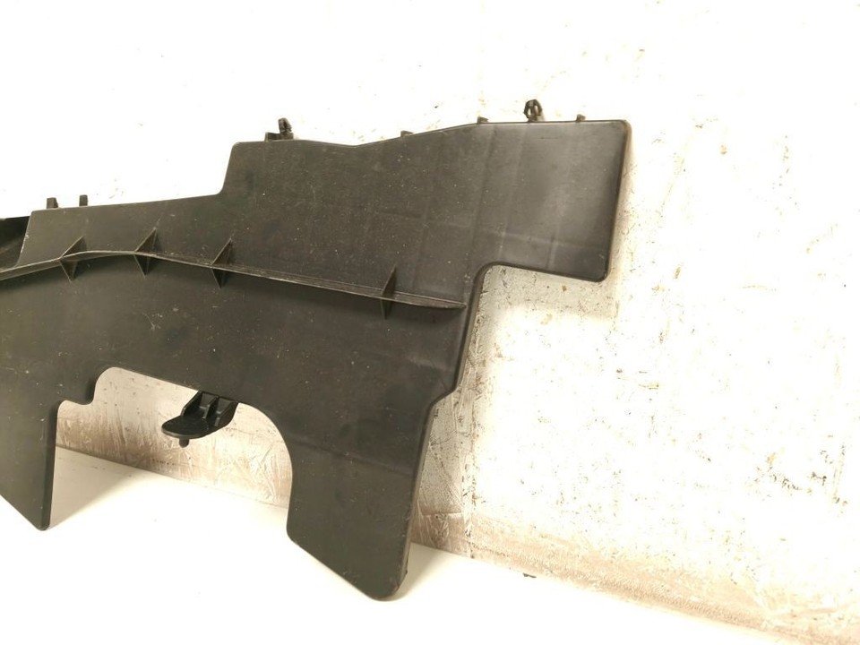 Toyota Avensis T270 2016 Left intercooler air guide duct channel ...