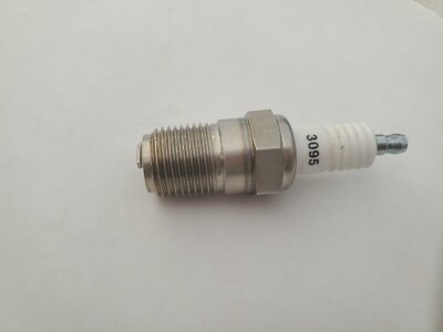 Maytag Engine 92 Single Spark Plug Autolite 3095 1/2" Hit Miss Gas ...