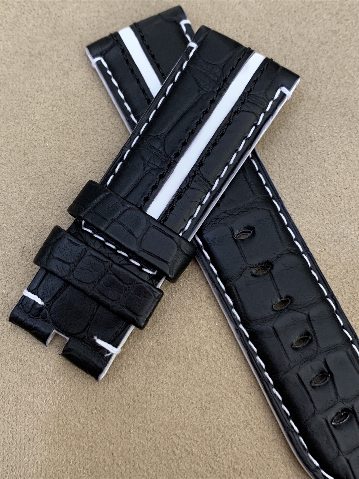 Alligator Tang Watch Strap 24mm x 22 mm Black White 115x75 Genuine Made ...
