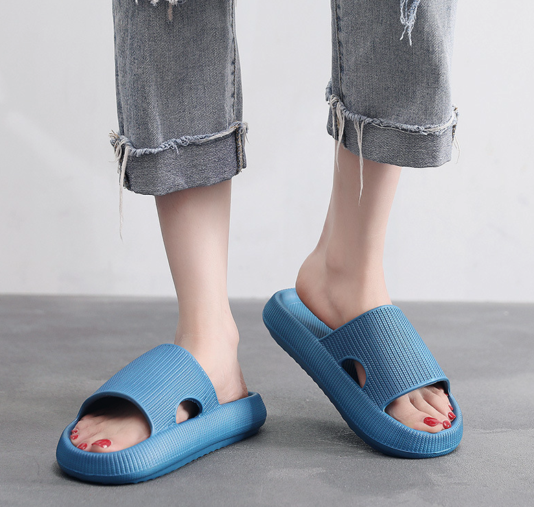 Cozy Pillow Slides Anti-Slip Sandals Ultra Soft Slippers Cloud Home ...