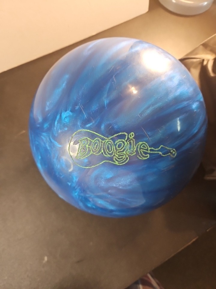 AMF Boogie Xtreme Bowling Ball Made in USA 12 Lbs | eBay