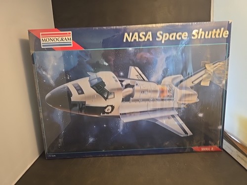 Monogram NASA Space Shuttle 1/72 Scale Model Kit 5904 1995 NEW | eBay