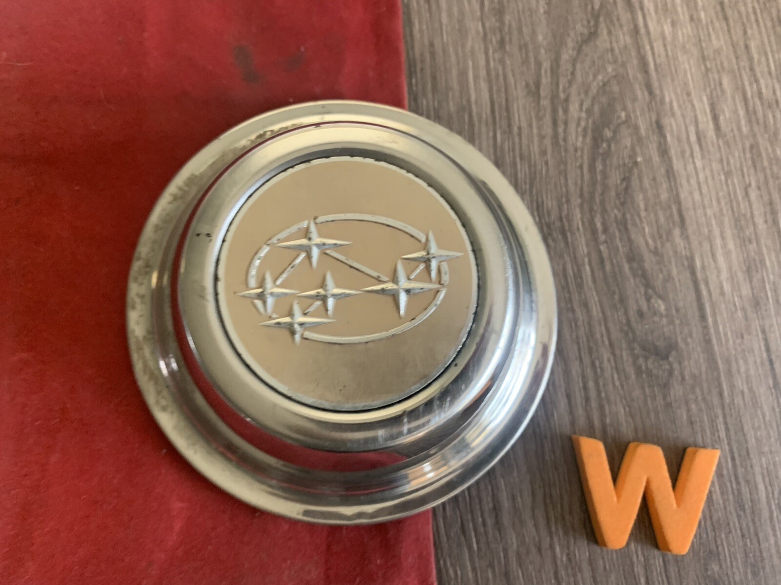 Genuine Subaru DL GL Wagon 4wd Wheel Center Caps Hubcaps 1985 1988 OEM ...