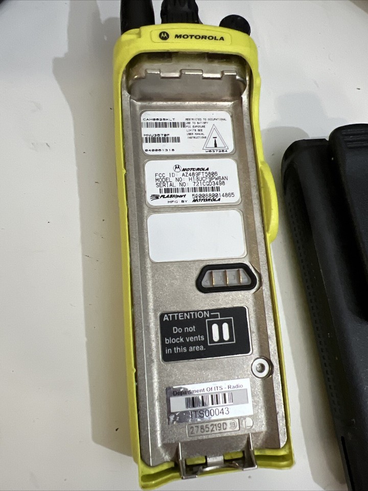 Lot Of 6 Motorola XTS5000R H18UCF9PW6AN 700/800MHz Two Way Radios ...