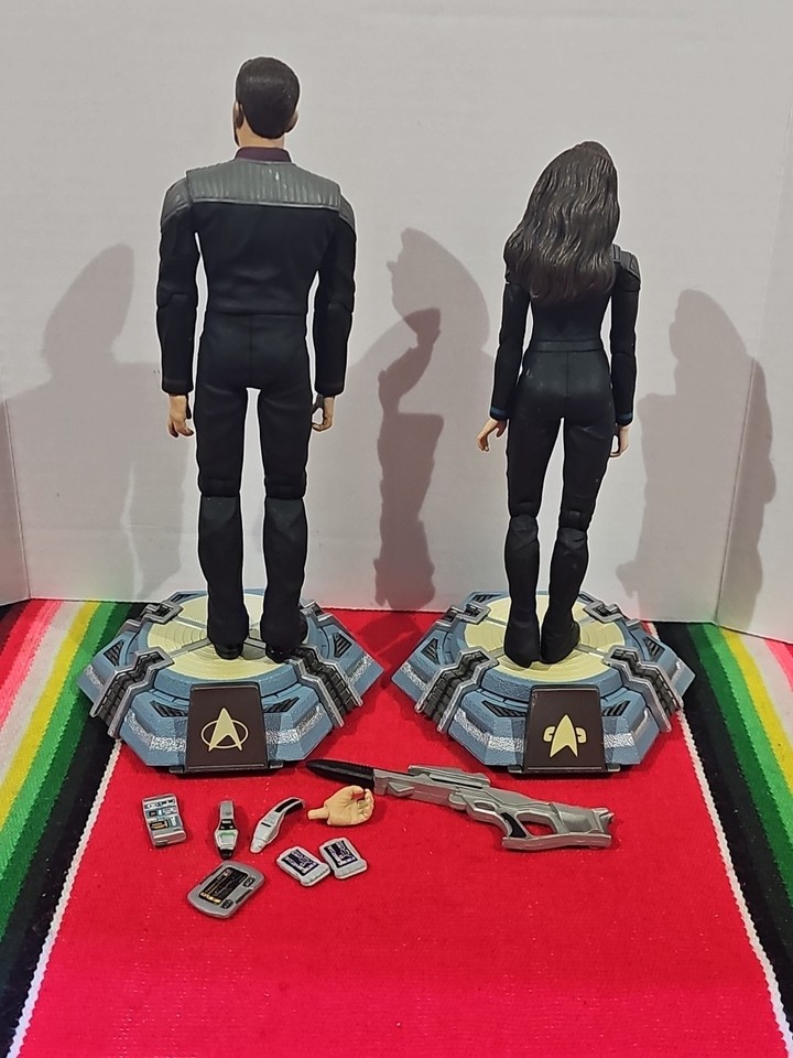 Diamond Select Star Trek Nemesis Riker & Troi New Force Exclusive SDCC ...