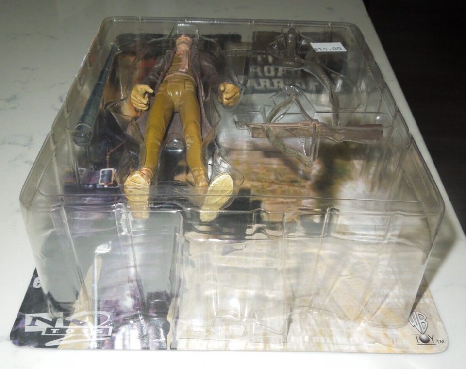 MAD MAX: THE ROAD WARRIOR - GYRO CAPTAIN Action Figure - N2Toys - 2000 ...