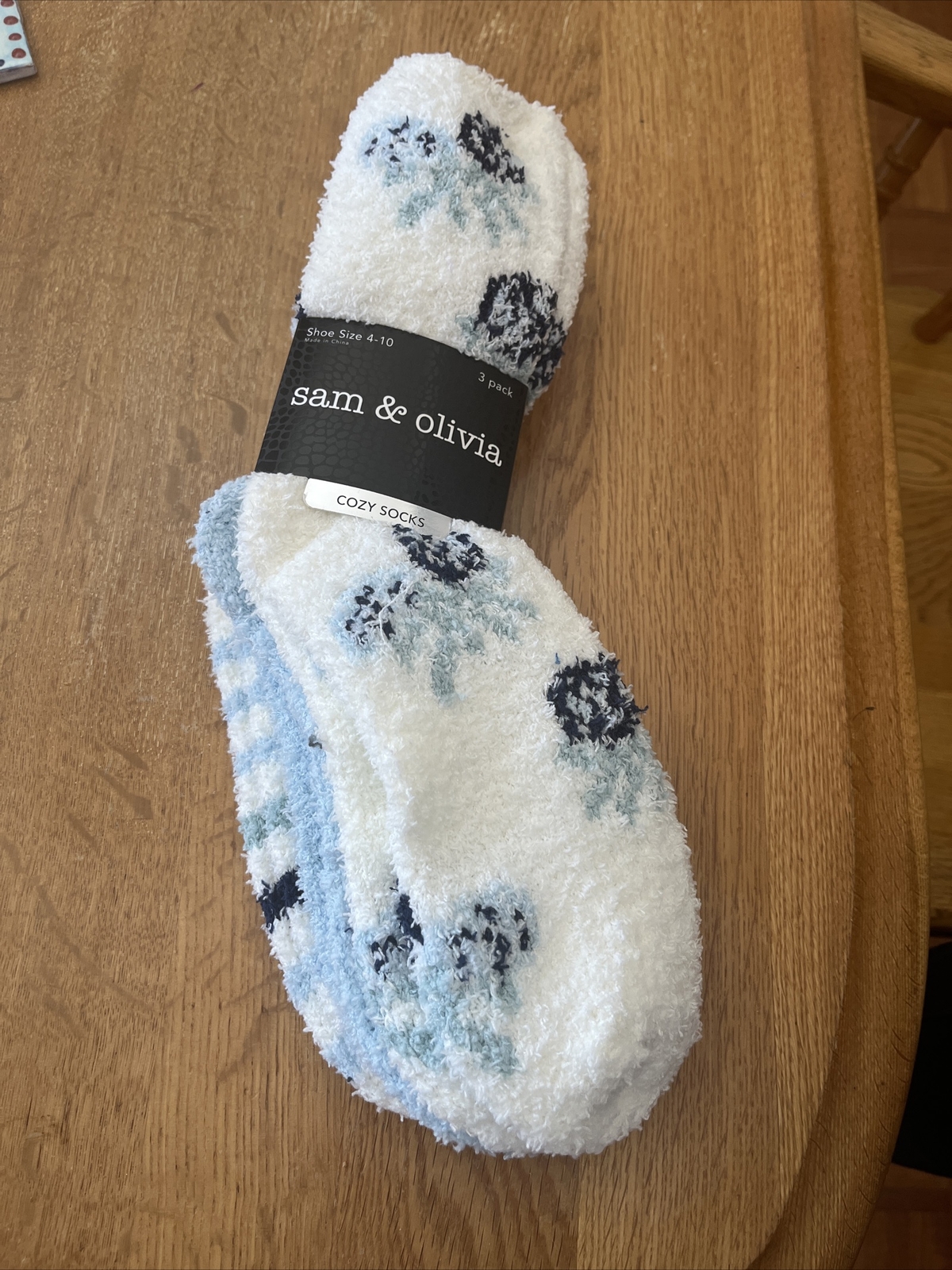 Women’s fuzzy shoe size 4-10 by Sam & Olivia new | eBay