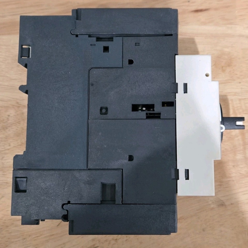 New - Schneider Electric GV3P32 Manual Motor Starter Overload Circuit ...