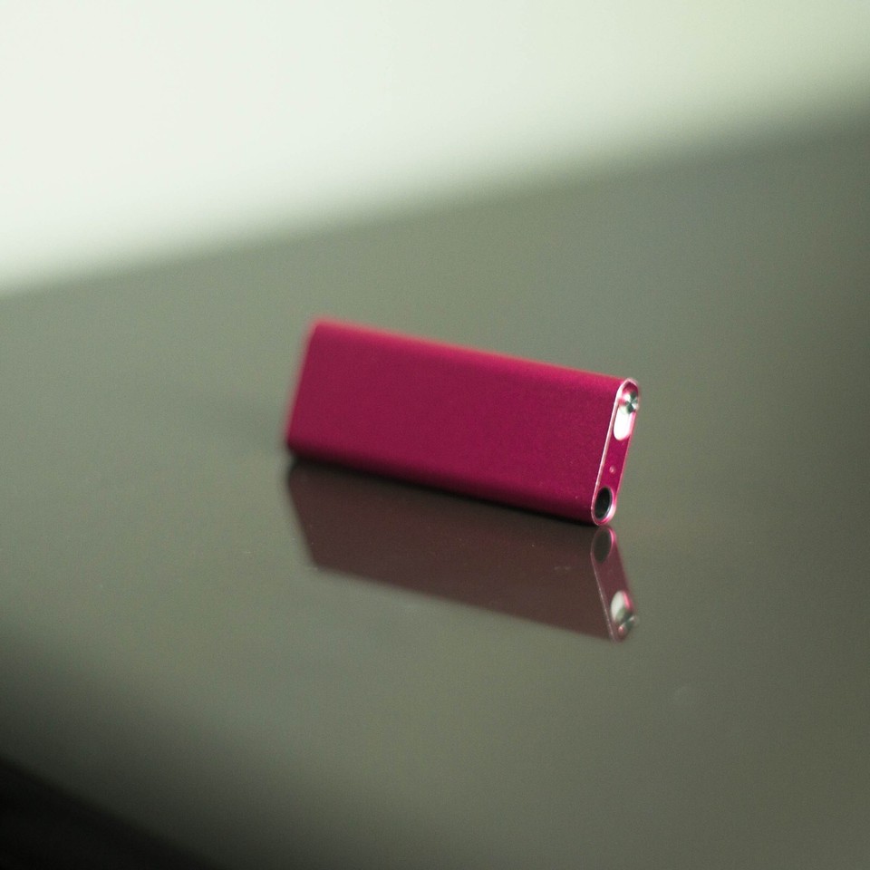 Apple iPod Shuffle 3rd Generation A1271 (2GB) Pink | eBay