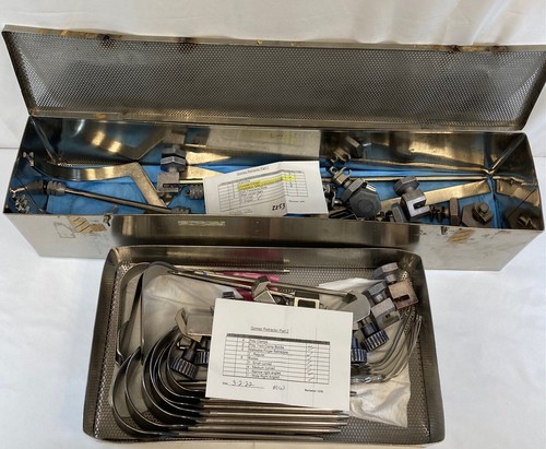 Pilling Weck Gomez Table Mounted Retractor System w/ Cases & Blades ...